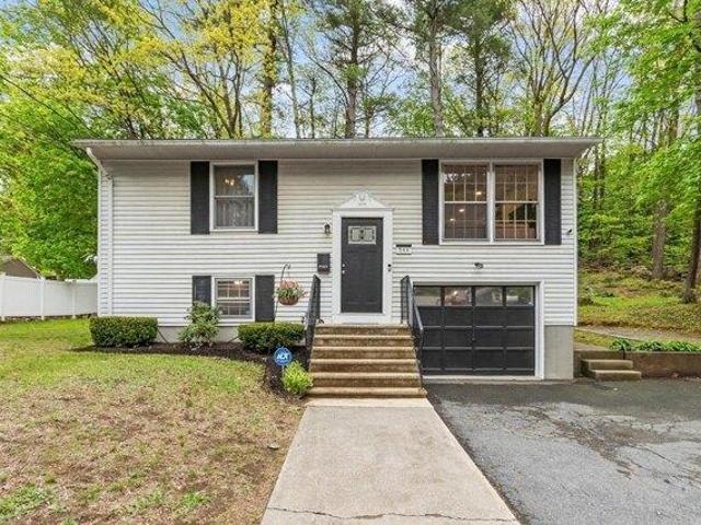 3 bedroom, Fitchburg MA 01420 LS103101553