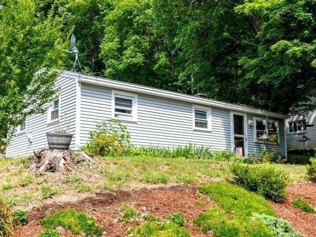 3 bedroom, Fitchburg MA 01420 105140160
