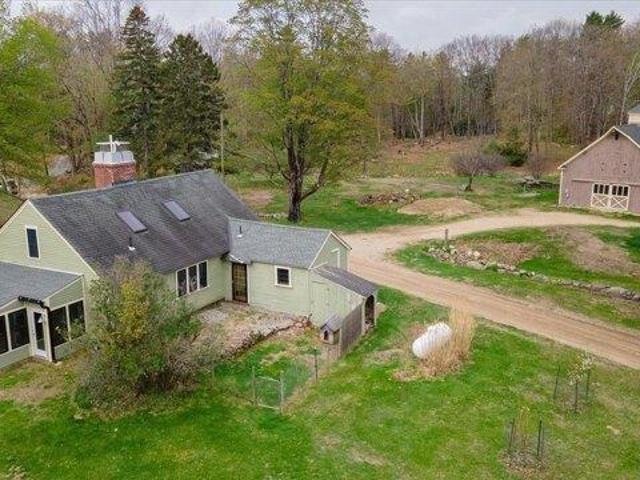 3 bedroom, Fitzwilliam NH 03447 LS102635062