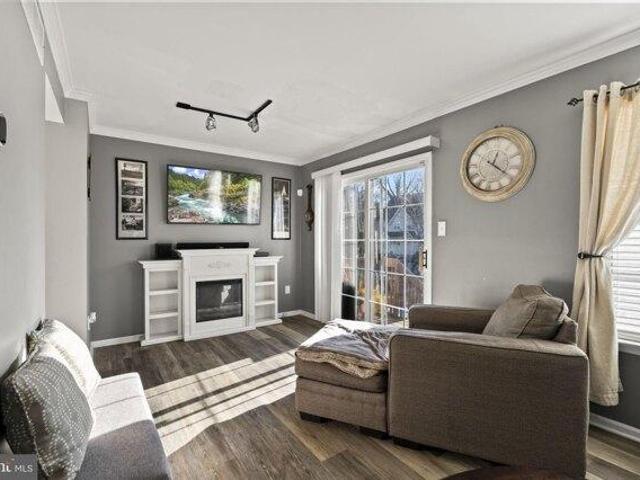 3 bedroom, Fieldsboro NJ 08505 101800001