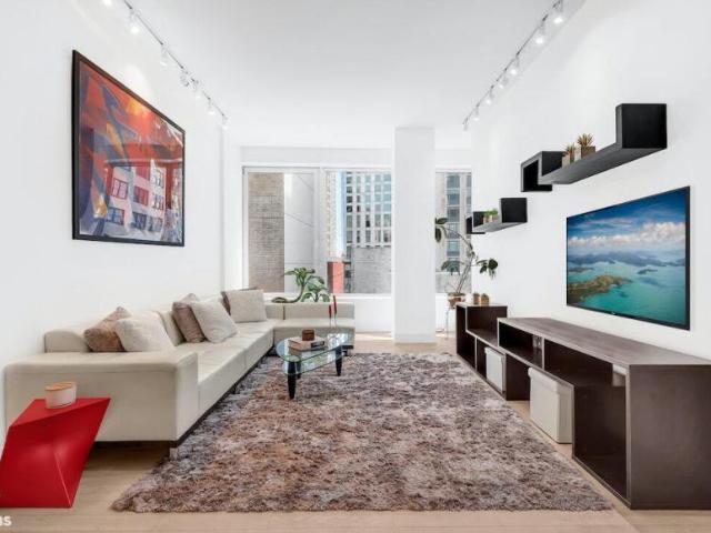 3 bedroom, Financial District NY 96374040
