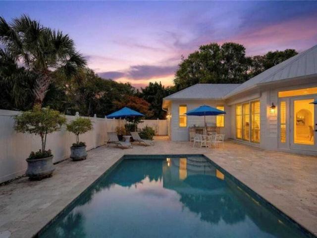 3 bedroom, FL FL 102587722