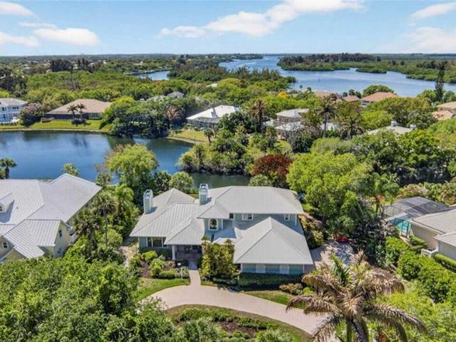 3 bedroom, FL FL 102587776