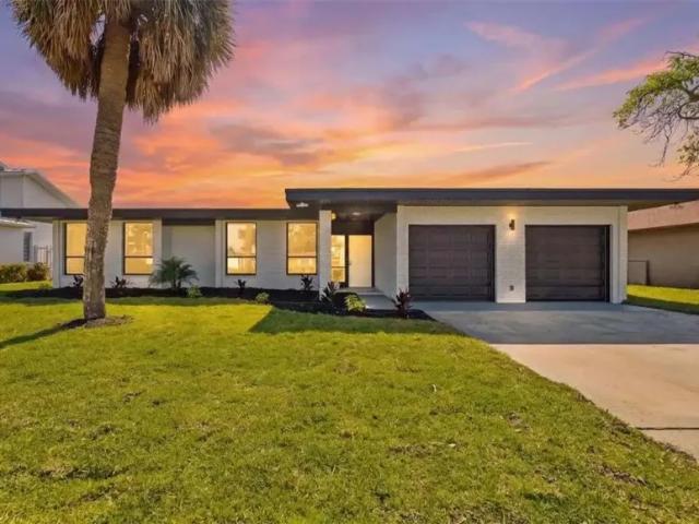 3 bedroom, FL FL 102587980