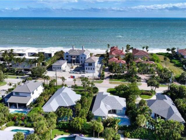 3 bedroom, FL FL 102658942