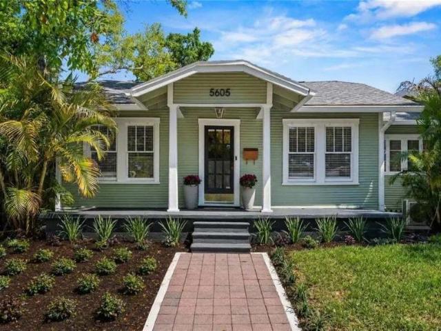 3 bedroom, FL FL 102659786