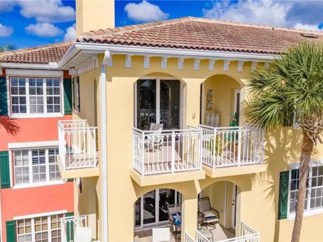 3 bedroom, FL FL 102659790