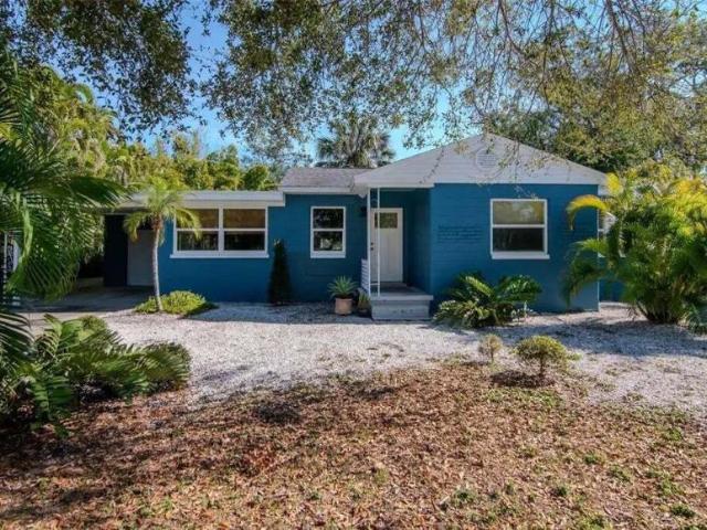 3 bedroom, FL FL 102659929
