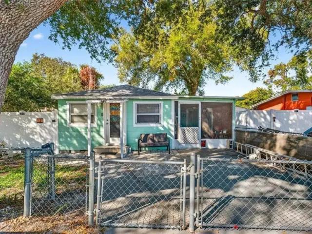3 bedroom, FL FL 102660124