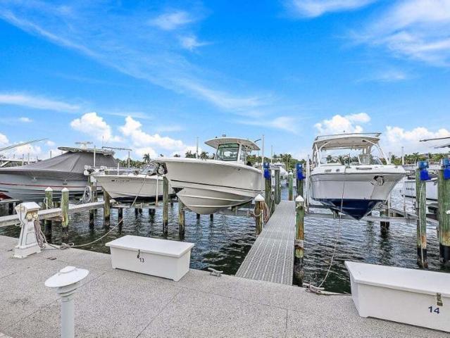 3 bedroom, FL FL 33408 92196321