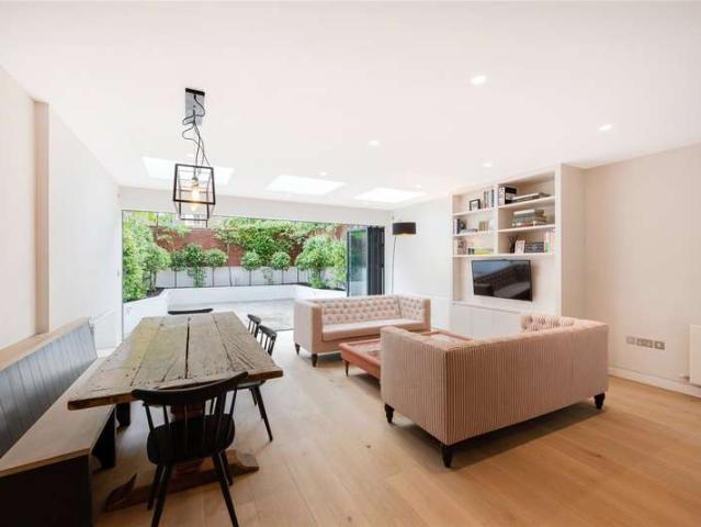 3 Bedroom Flat