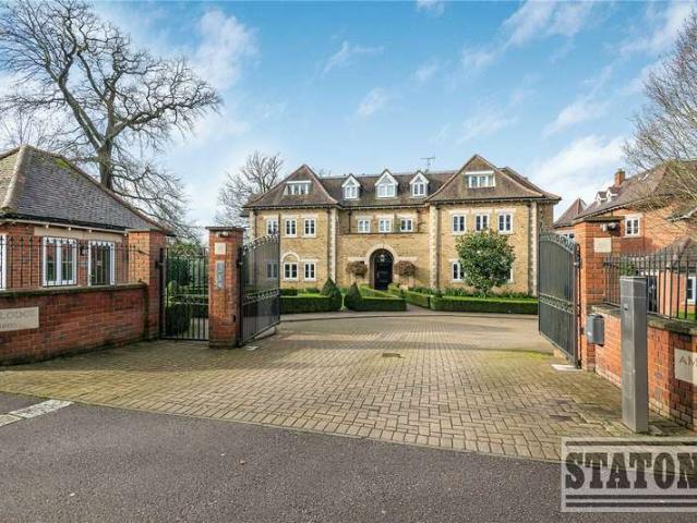 3 Bedroom Flat