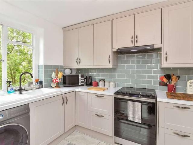 3 Bedroom Flat