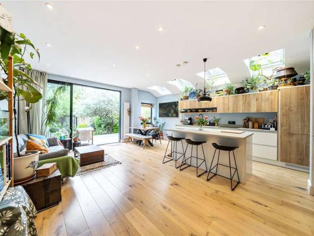 3 Bedroom Flat