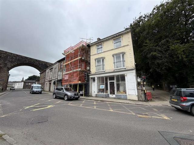 3 Bedroom Flat