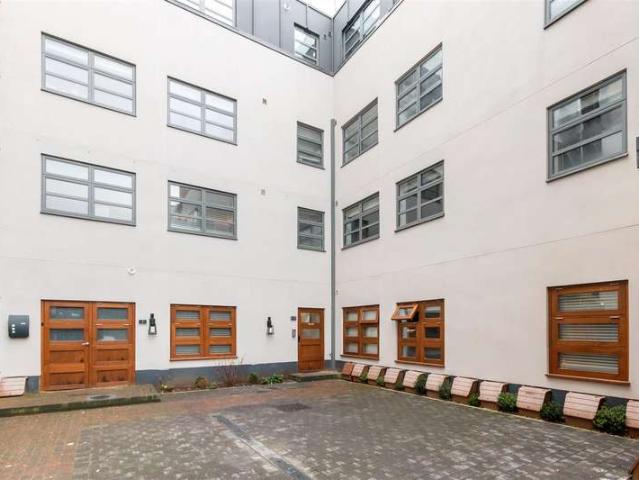 3 Bedroom Flat
