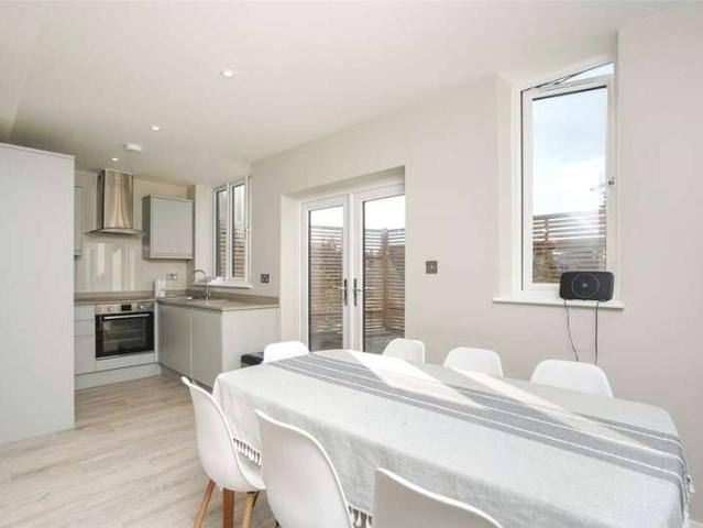 3 Bedroom Flat