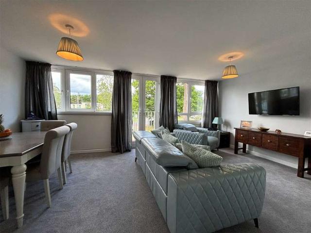 3 Bedroom Flat