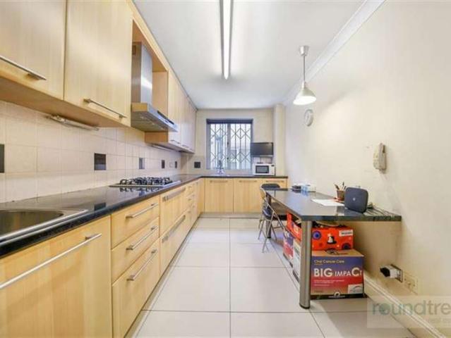 3 Bedroom Flat