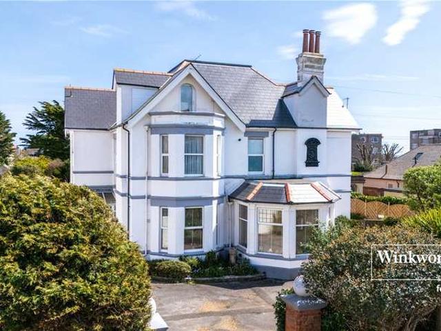 3 Bedroom Flat