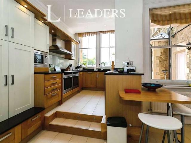 3 Bedroom Flat