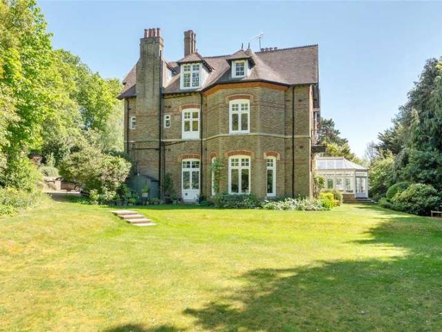 3 Bedroom Flat