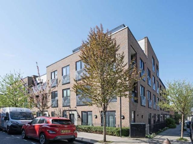 3 Bedroom Flat