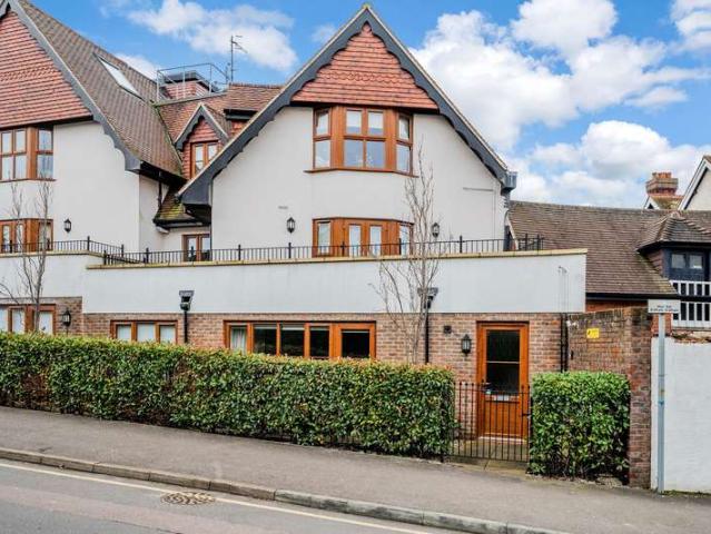 3 Bedroom Flat