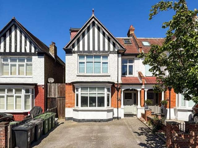 3 Bedroom Flat