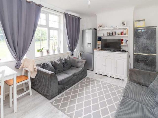 3 Bedroom Flat