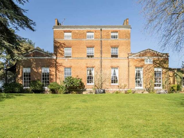 3 Bedroom Flat