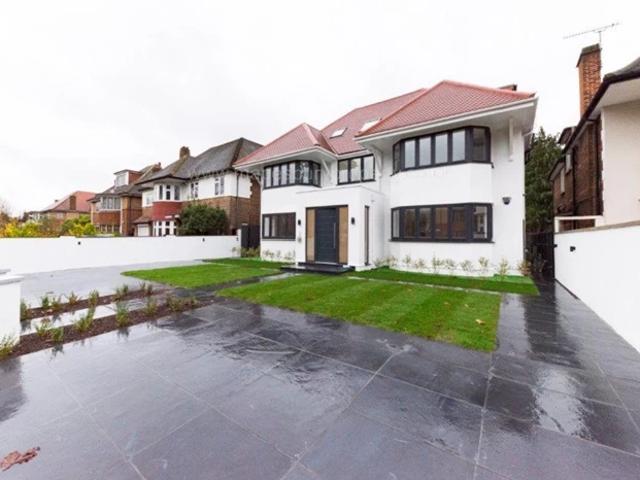 3 Bedroom Flat