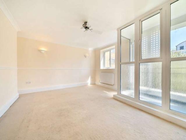 3 Bedroom Flat