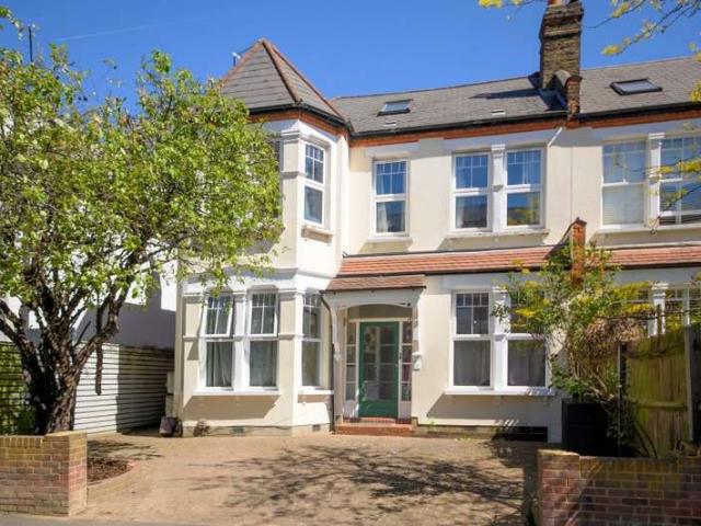 3 Bedroom Flat