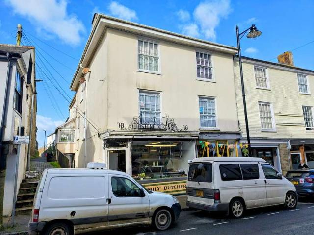 3 Bedroom Flat