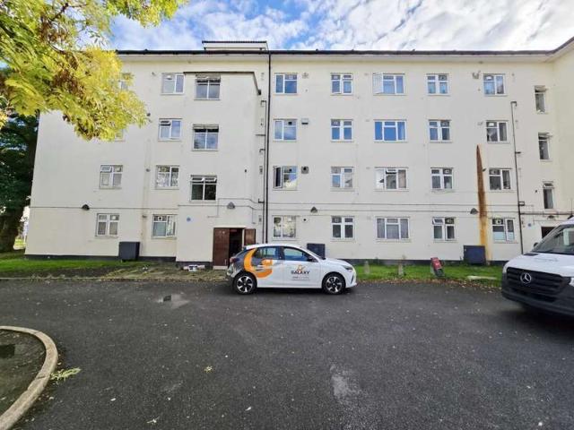 3 Bedroom Flat