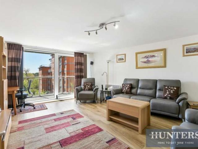 3 Bedroom Flat