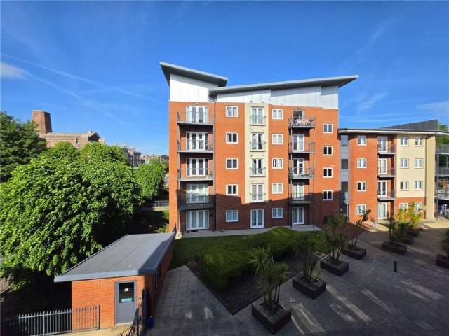 3 Bedroom Flat