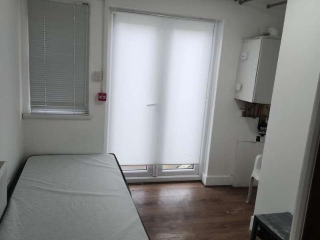 3 Bedroom Flat