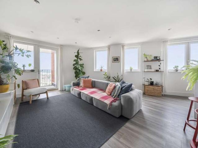 3 Bedroom Flat