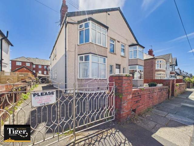 3 Bedroom Flat