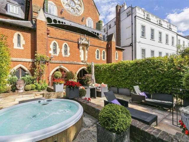 3 Bedroom Flat