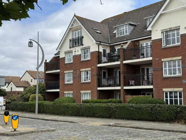 3 Bedroom Flat