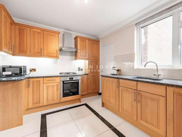 3 Bedroom Flat