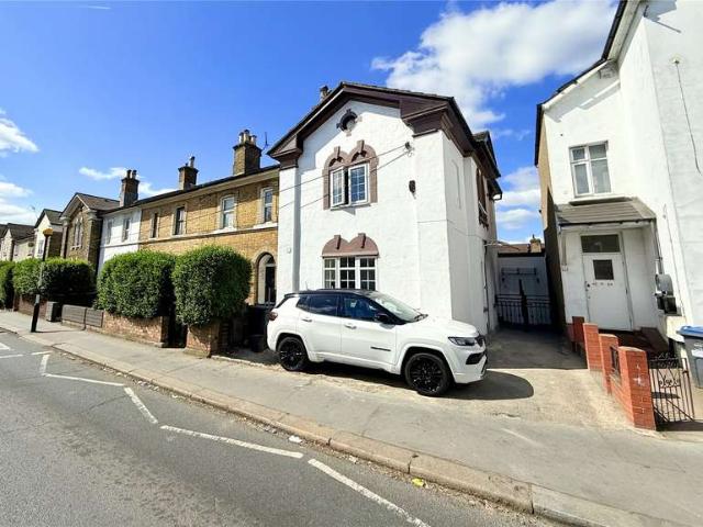 3 Bedroom Flat
