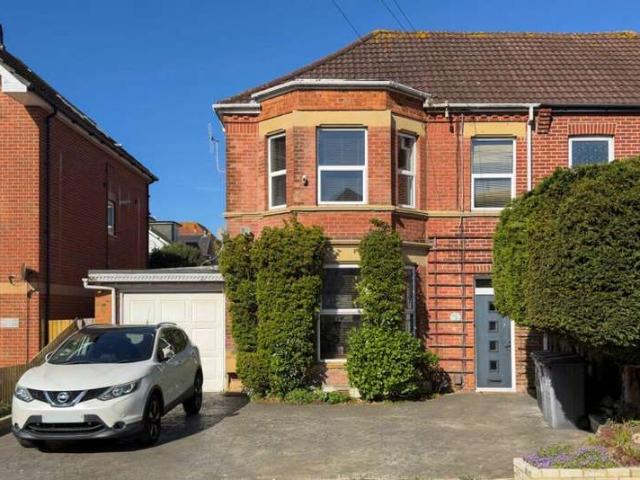 3 Bedroom Flat