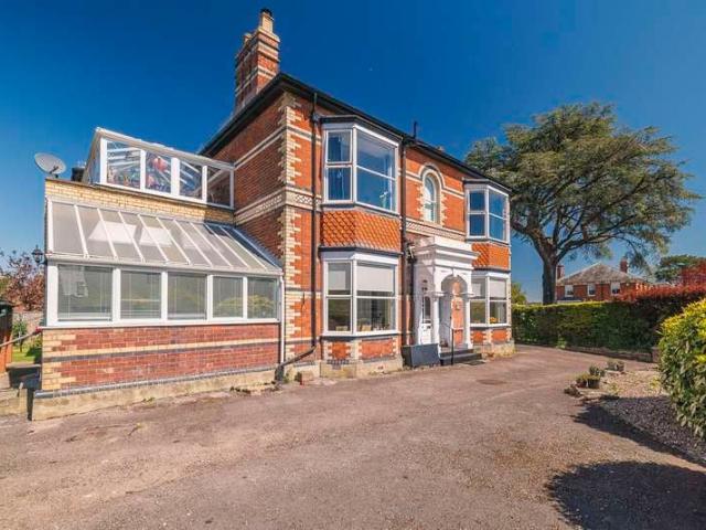 3 Bedroom Flat