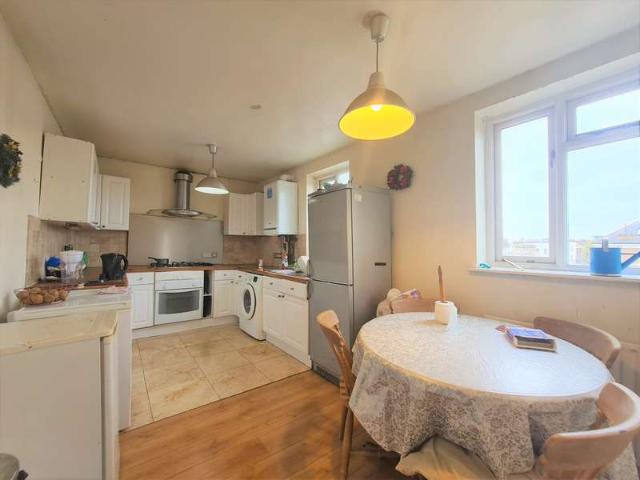 3 Bedroom Flat