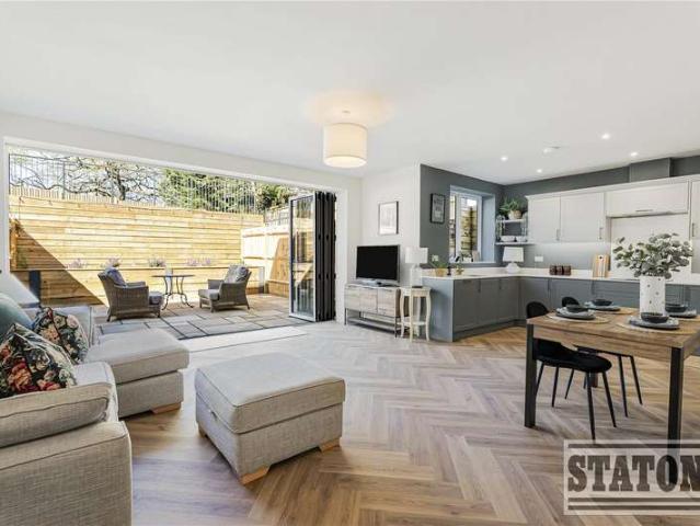 3 Bedroom Flat