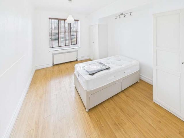 3 Bedroom Flat